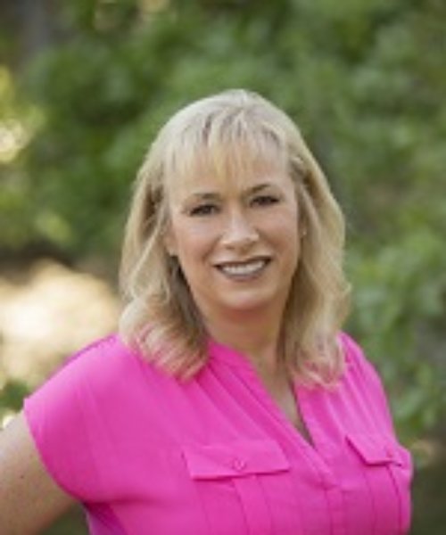 Traci Beck's Instagram, Twitter & Facebook on IDCrawl